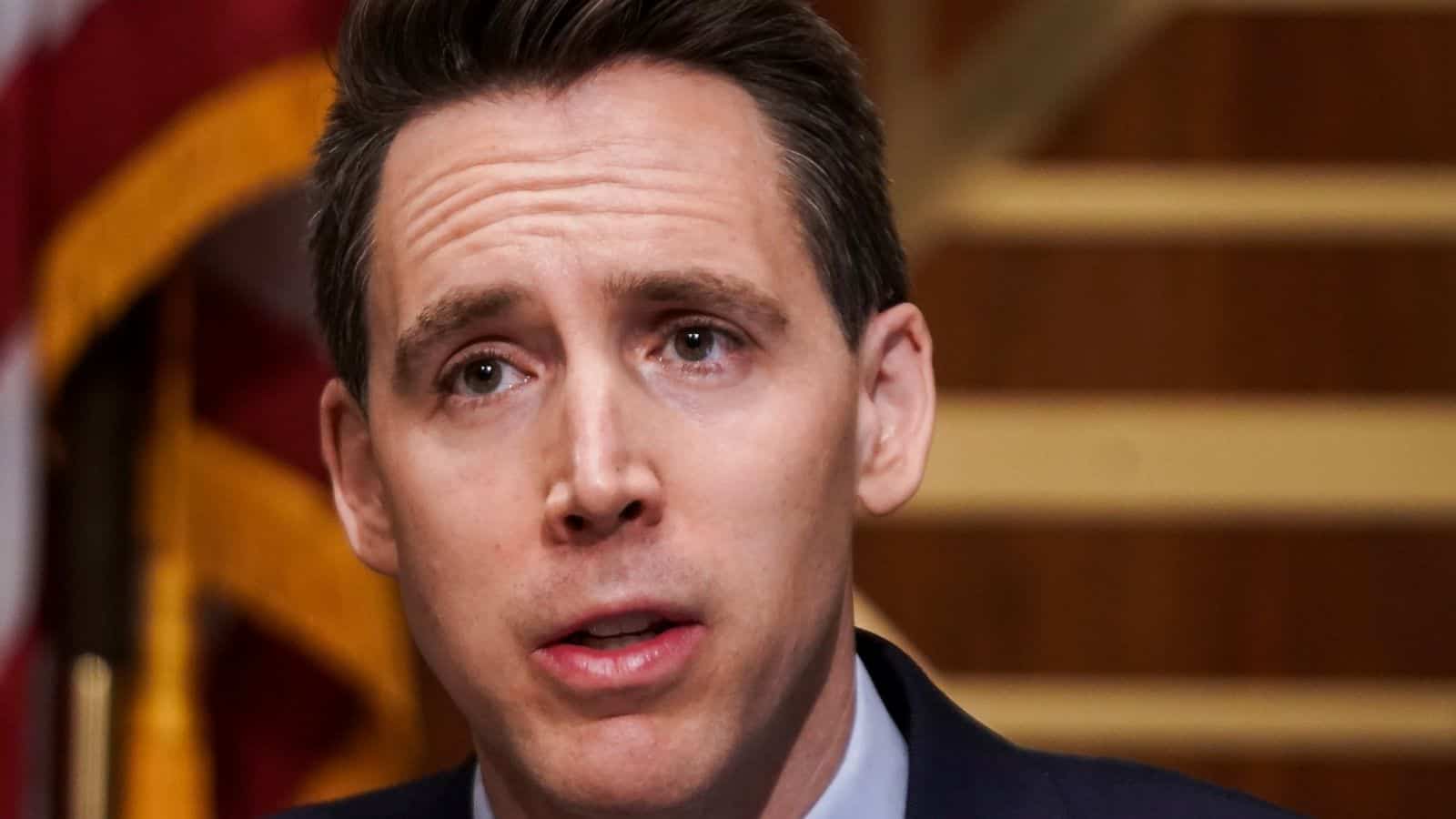Statement from local police does not match Hawley's claim that "Antifa ...